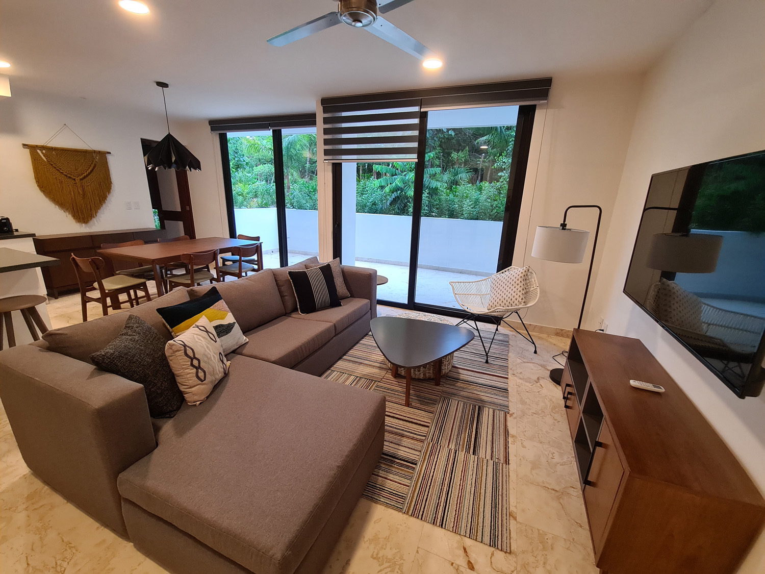 Living Room – Tulum | Homiture